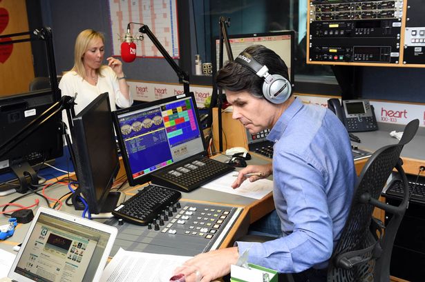 OMROEPERS – FM Stereo